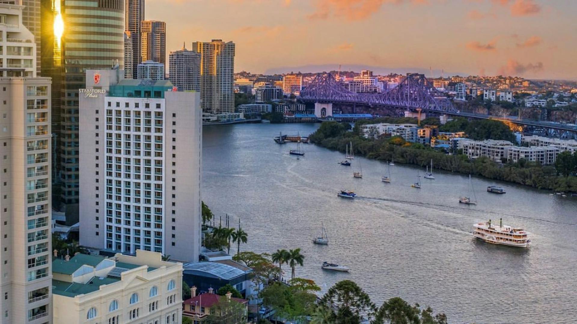 Brisbane Hotel Deals | Stamford Plaza Hotel